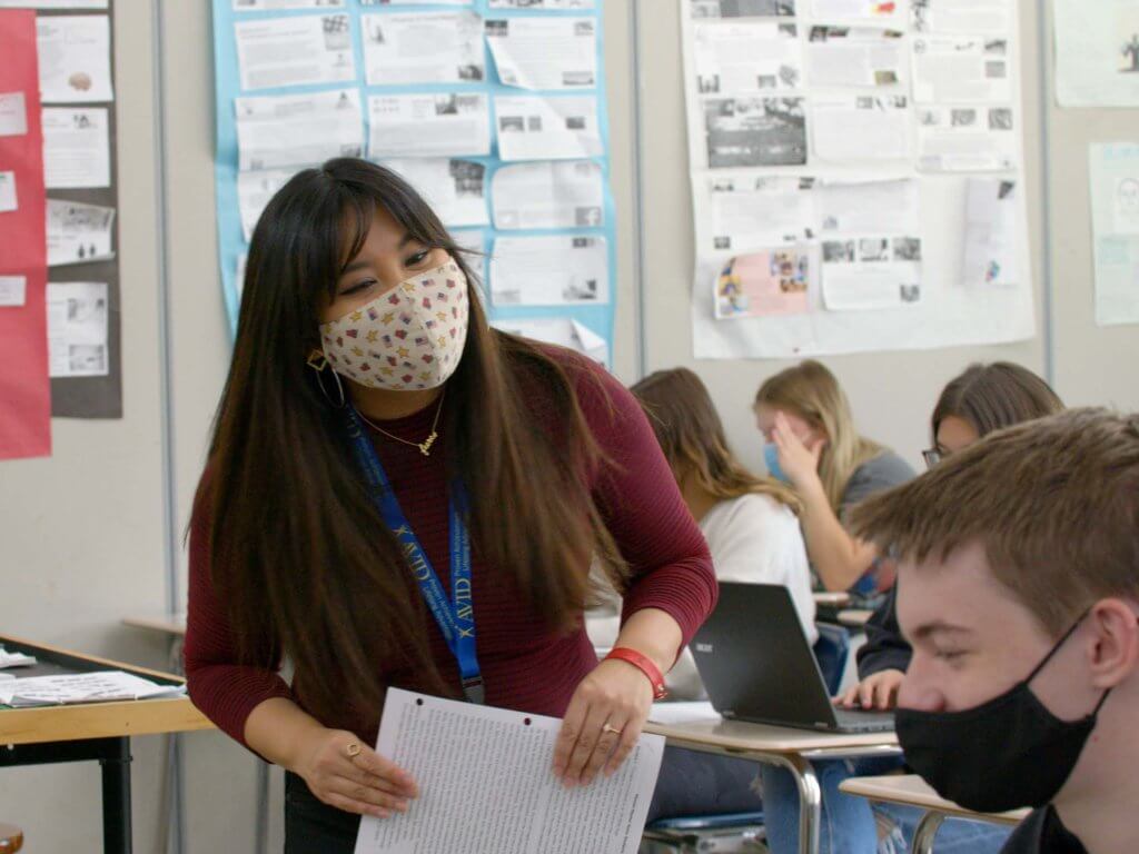 Learn About Oregon's 2022 Teacher of the Year | Oregon Lottery